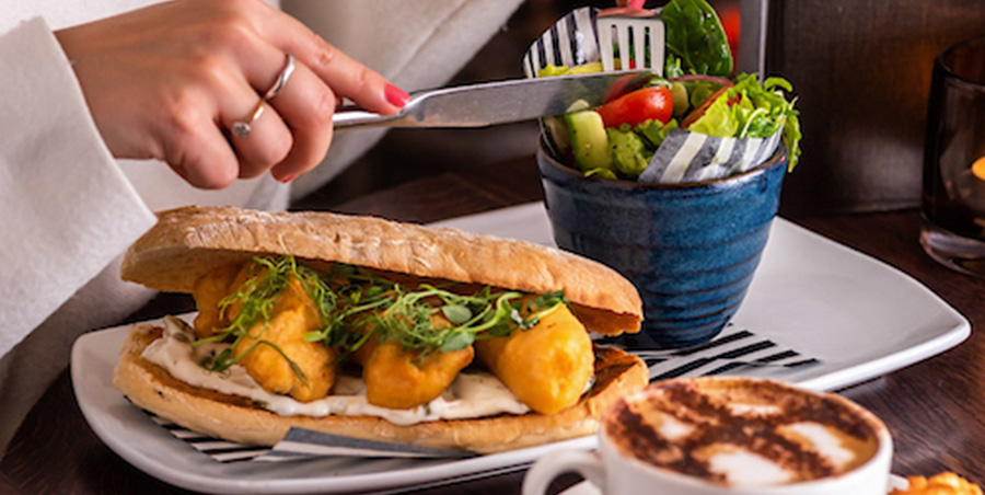 Lunch Menu & Prices - The Harts Boatyard, Surbiton